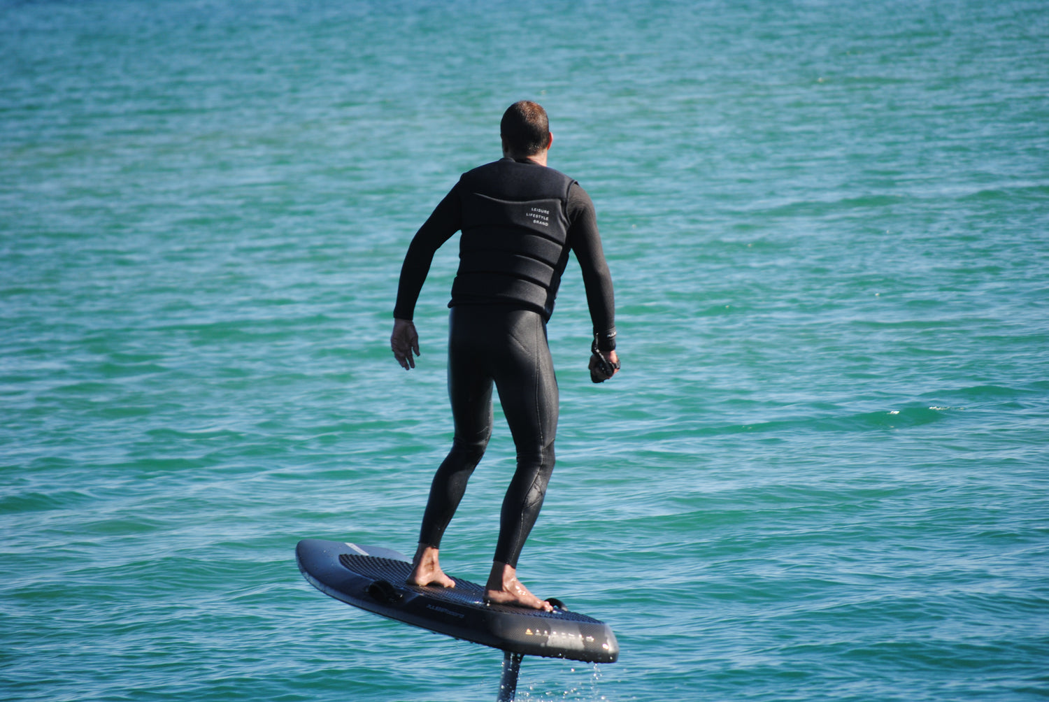 5 reasons why an electric surfboard is worth buying – Pulseer